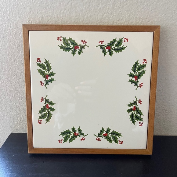 Spode | Wall Decor | Vintage Christmas Wood And Porcelain Trivet Hot ...